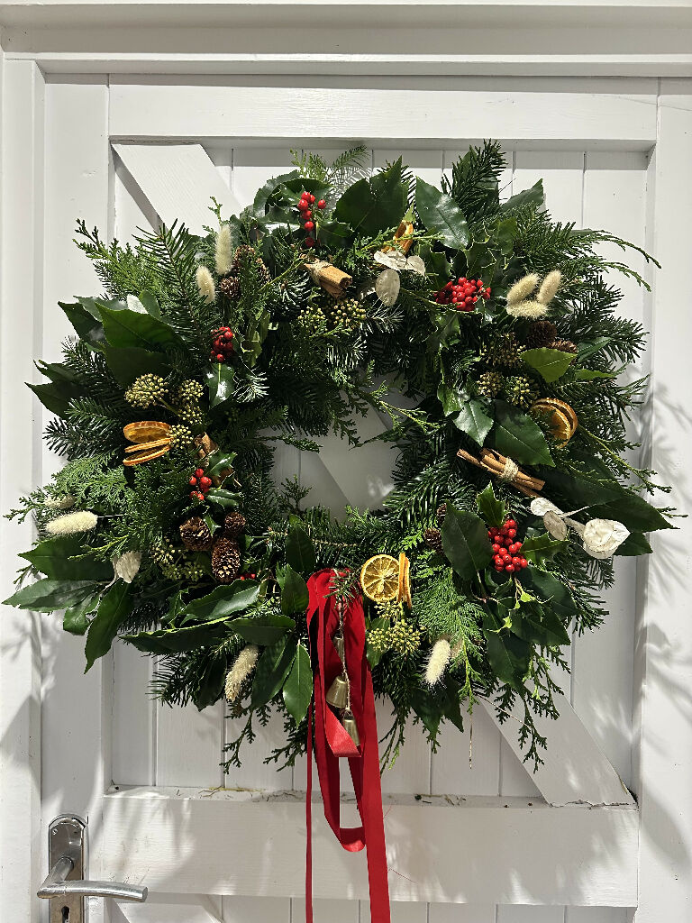 DIY Christmas Wreath Box | Country Living Marketplace