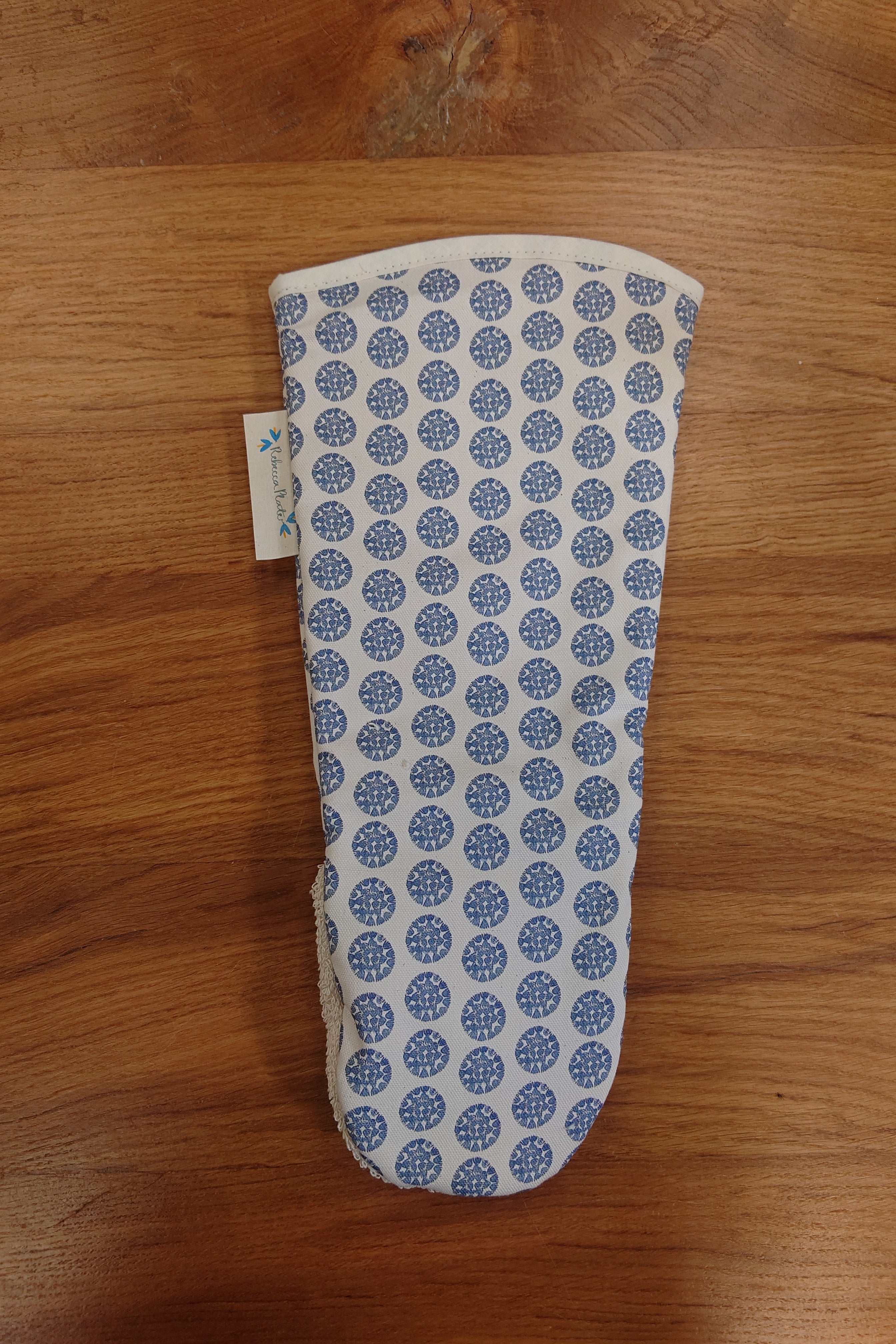 Gauntlet Oven Glove | Country Living Market Place – Country Living ...